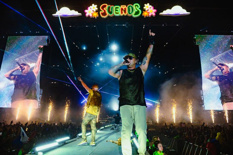 Sueños Festival Day 1: Wisin Y Yandel and Feid Light Up Chicago's Grant ...